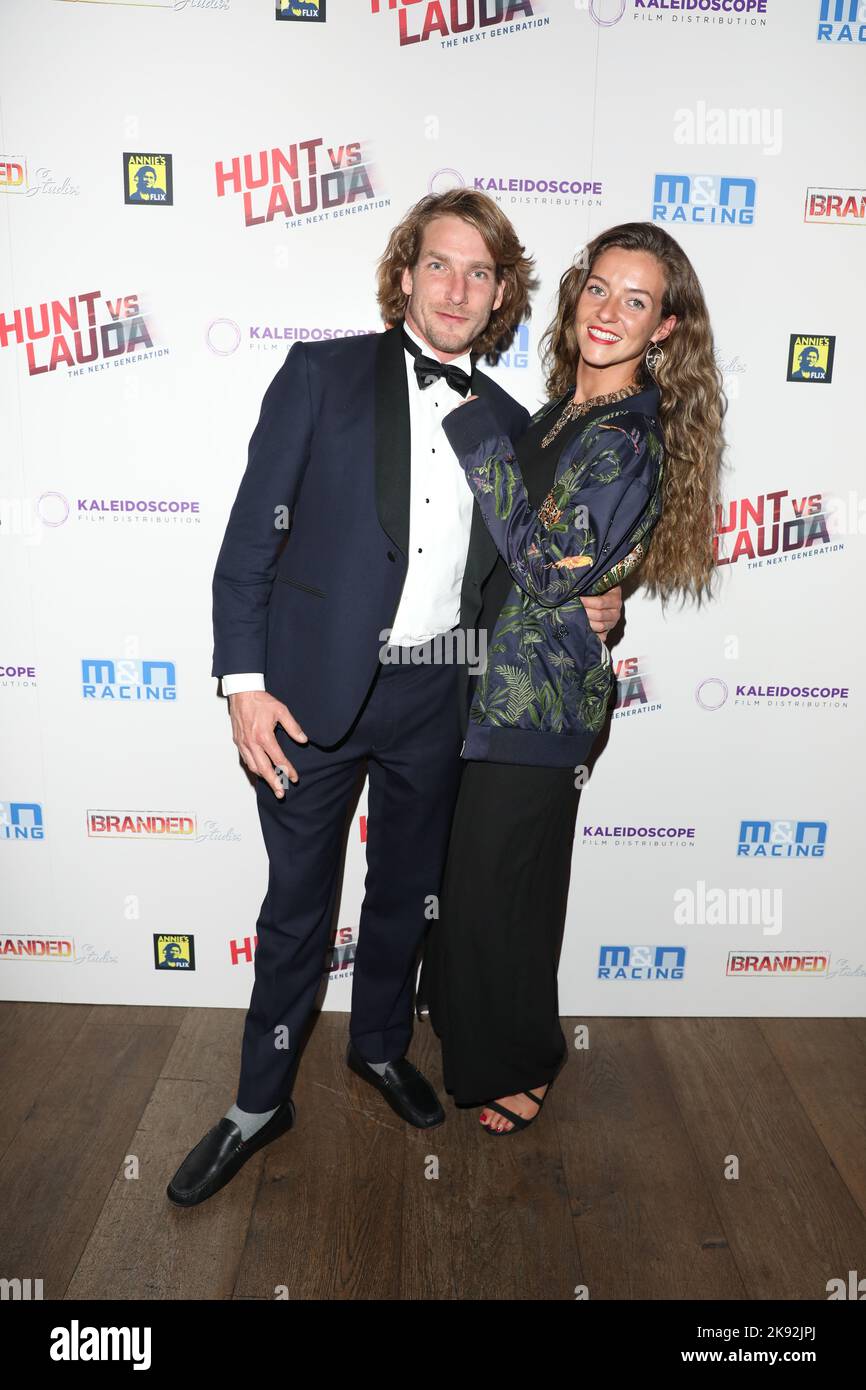 London, UK, 25/10/2022, Freddie Hunt and Aimee Watts attend the World ...