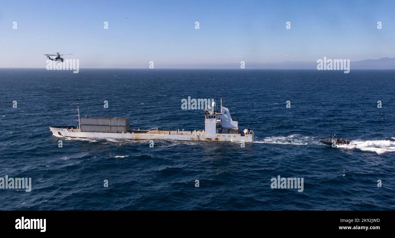PACIFIC OCEAN (Aug. 30, 2022) – U.S. Marines with the 13th Marine ...