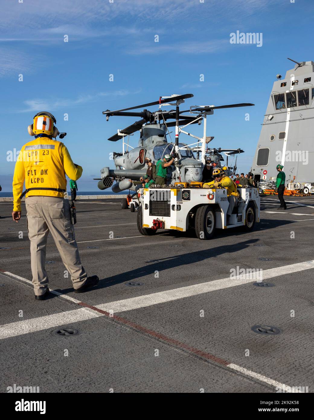 PACIFIC OCEAN (Aug. 1, 2022) - U.S. Navy Sailors assigned to amphibious ...