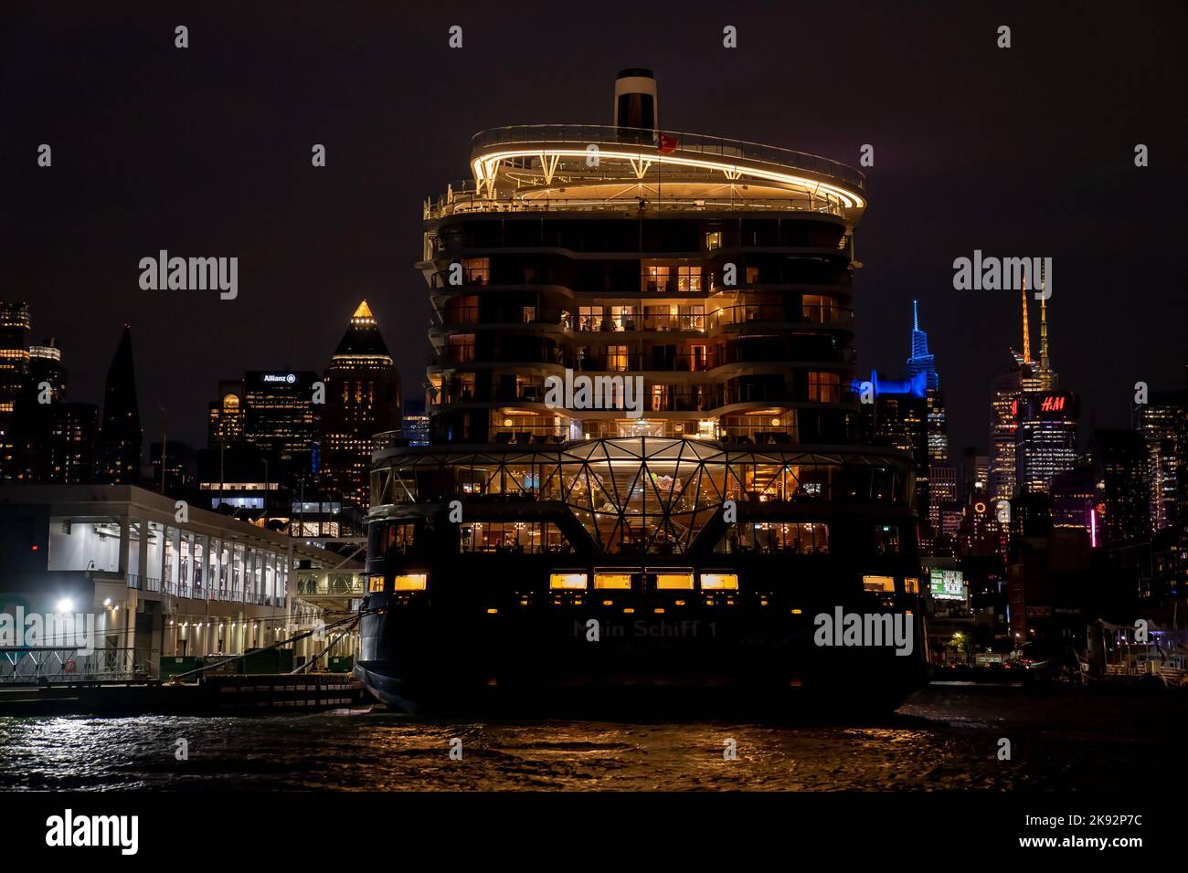 New York, NY - USA - Oct 2, 2022 - landscape evening view of the Mein ...