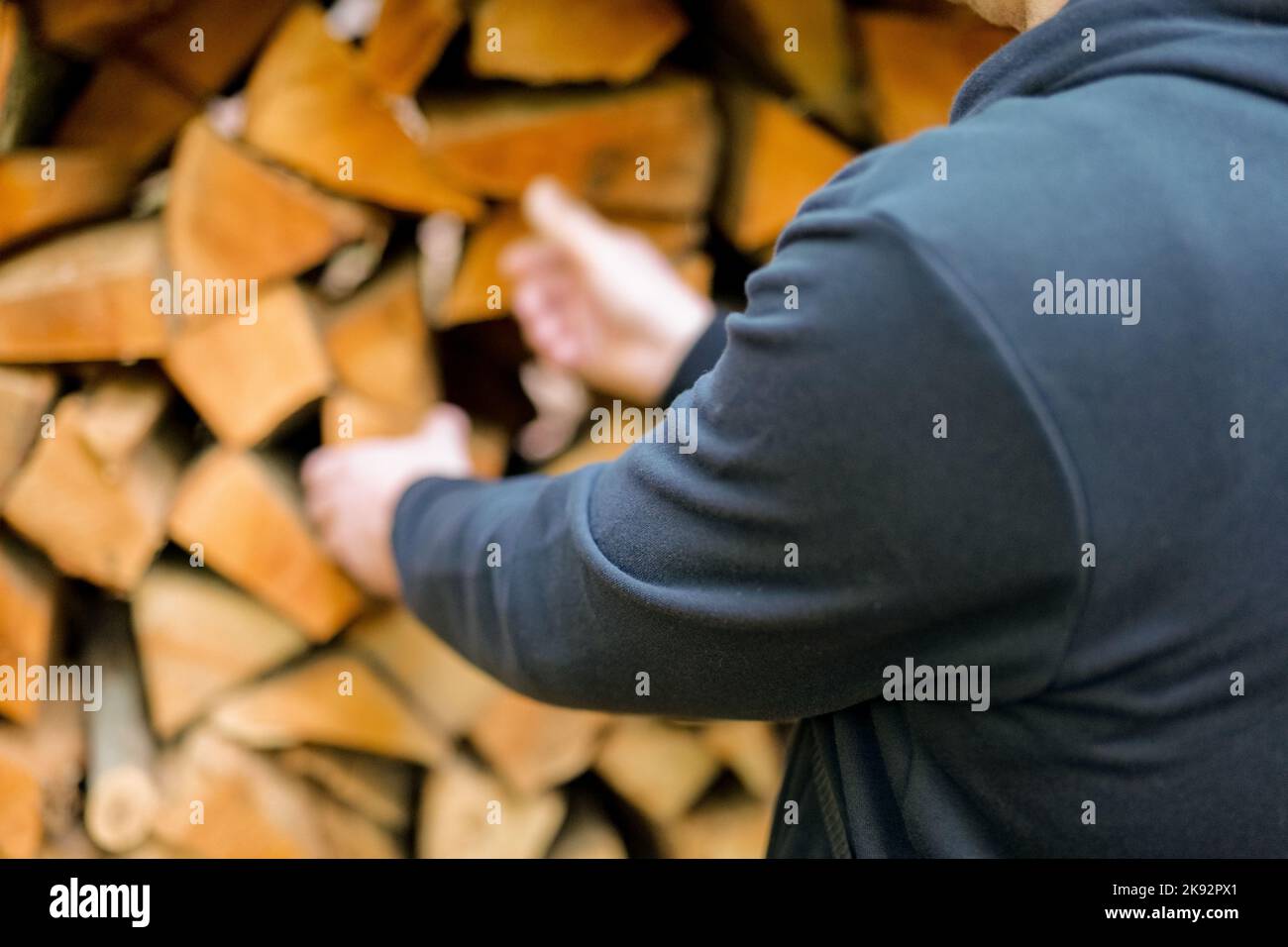 Solid log hi-res stock photography and images - Alamy