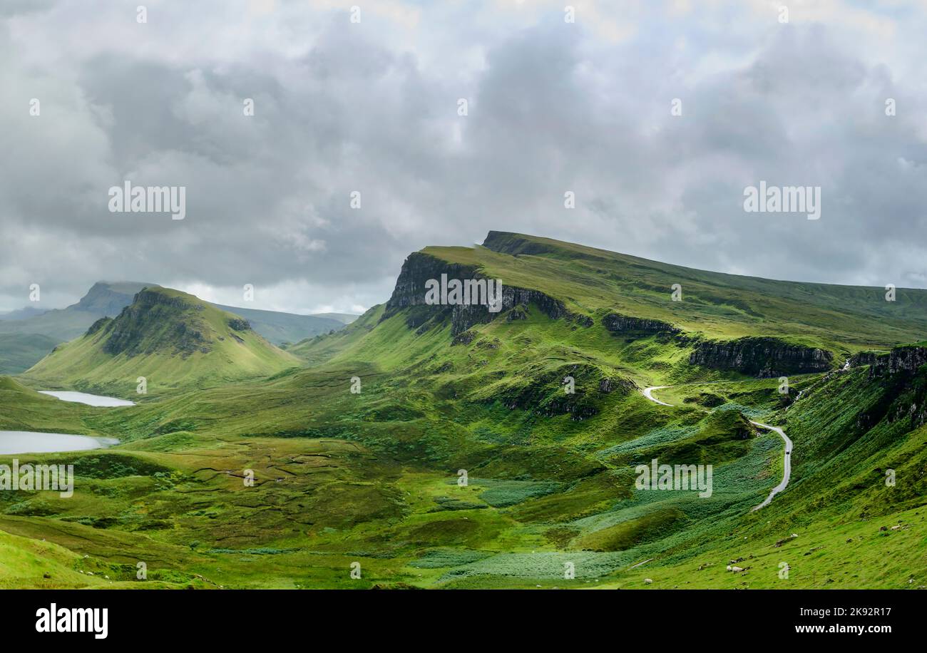 Scottish highland cliffs and lakes hi-res stock photography and images ...
