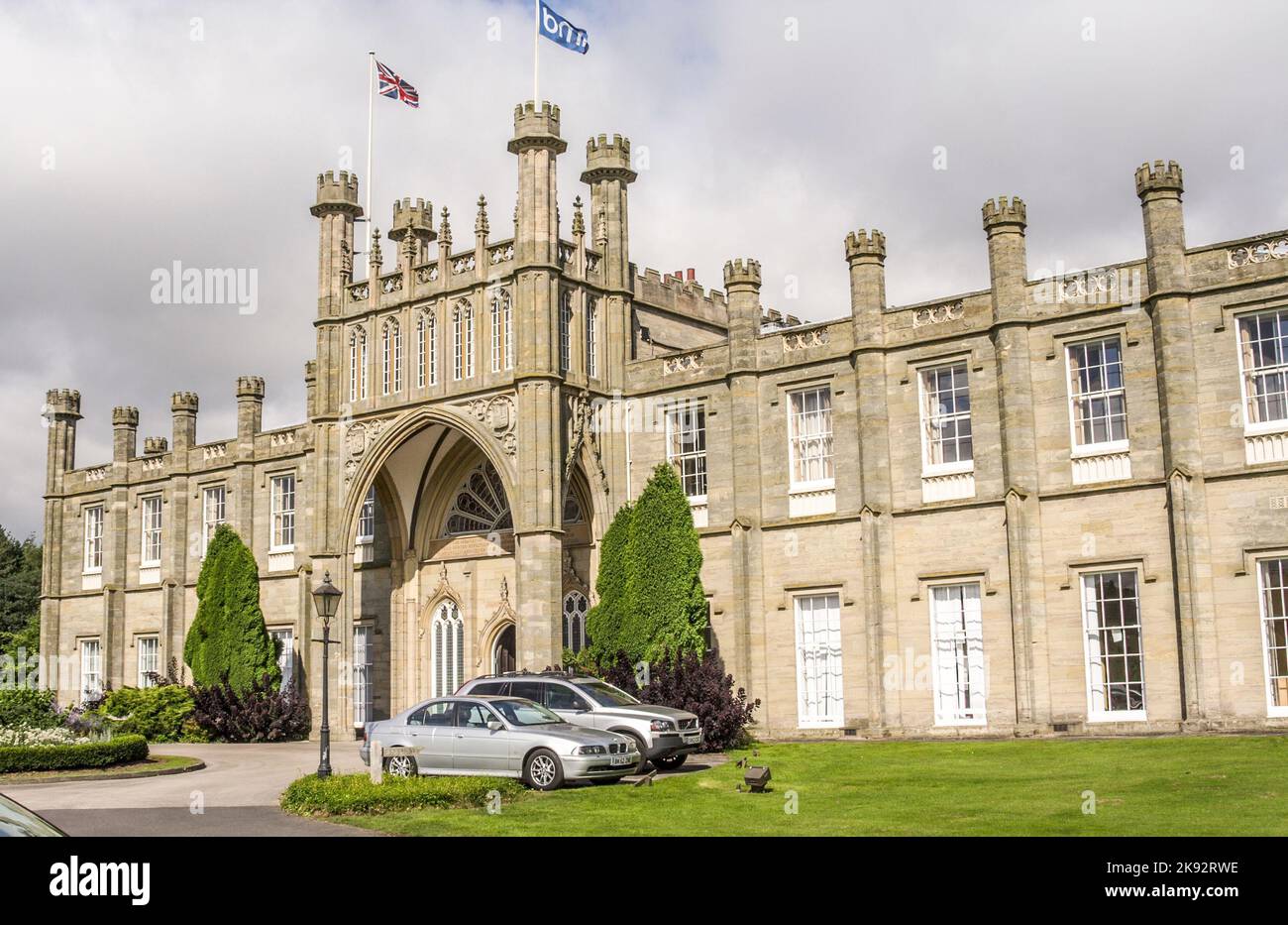 DONINGTON, ENGLAND - SEP 8, 2005: headquarter of airline bmi in castle ...