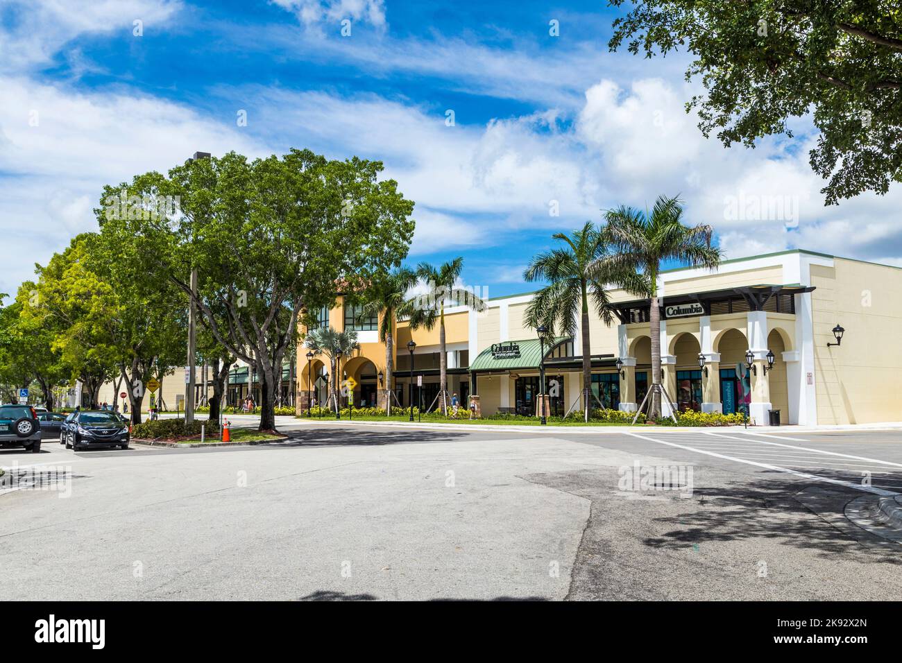 SUNRISE, USA - AUG 2, 2013: famous shopping center in Sunrise, USA ...