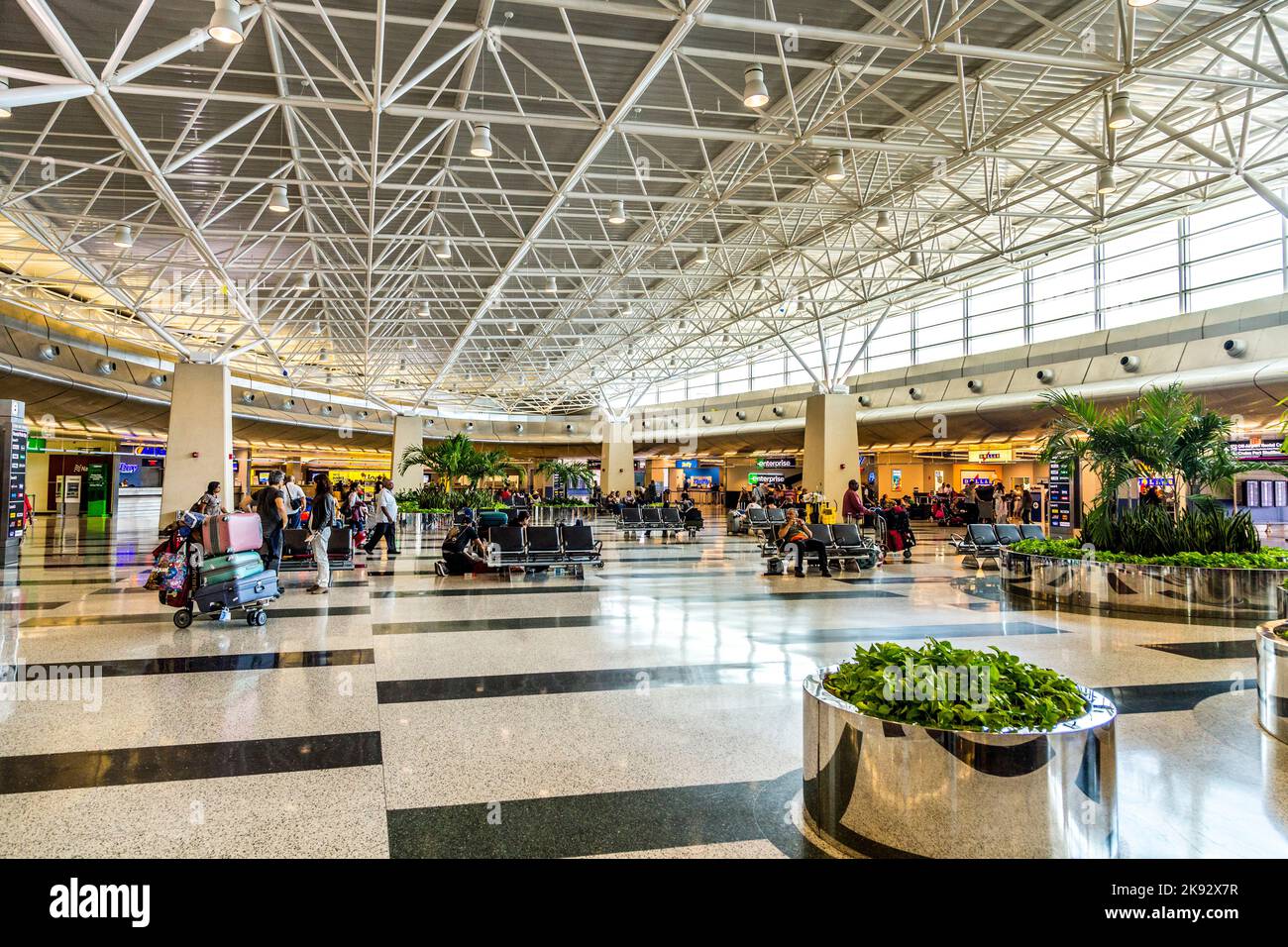 Miami international airport mia inside hi-res stock photography and ...