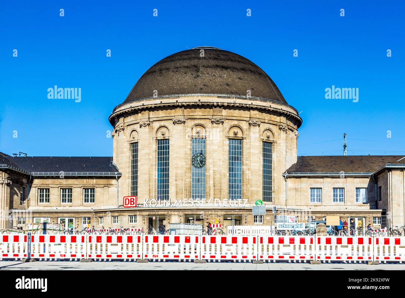 Away fro hi-res stock photography and images - Alamy