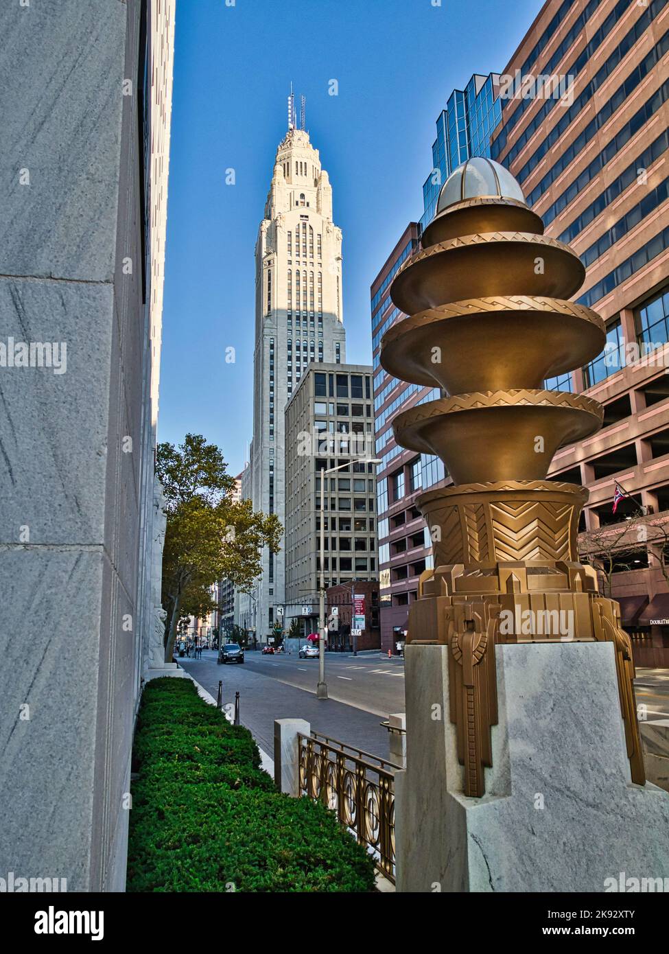 The LeVeque Tower as seen from Front St in Columbus Ohio USA Stock ...