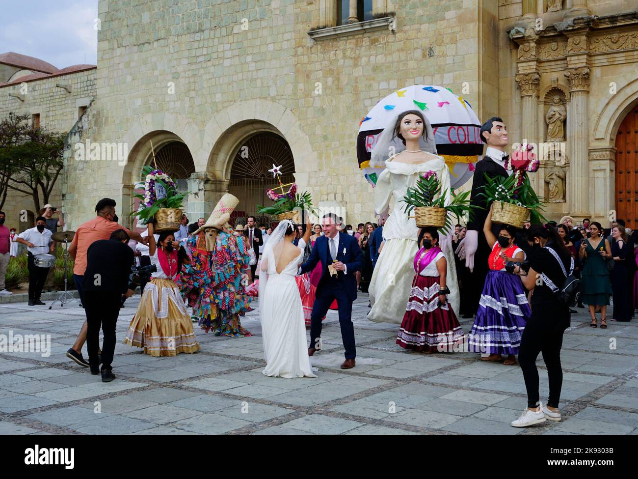 Wedding calenda dancers, Oaxaca de Juárez City, Oaxaca, Mexico Stock ...