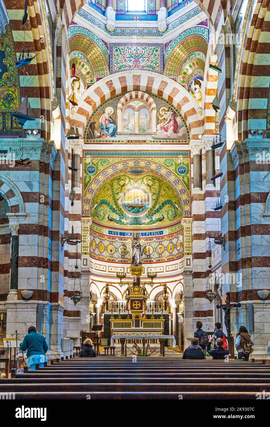 Interior view neo byzantine architecture basilica hi-res stock ...