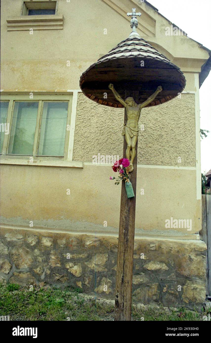 Roadside crucifixion hi-res stock photography and images - Alamy