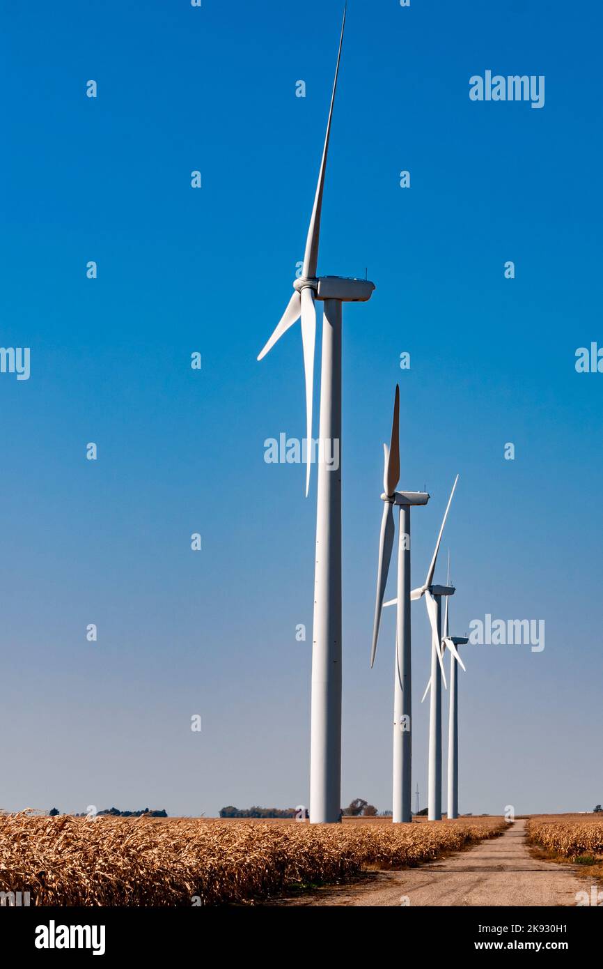 Wind turbine at a windmill farm outside a major city in the United ...