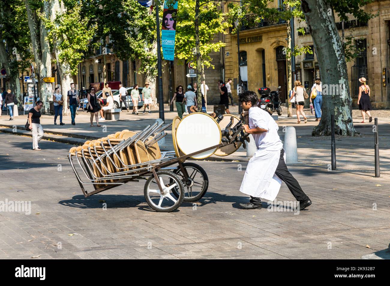 Carry tables hi-res stock photography and images - Alamy