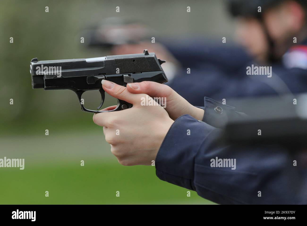 Student cadets of Serbian Police Academy train in basic police / law ...