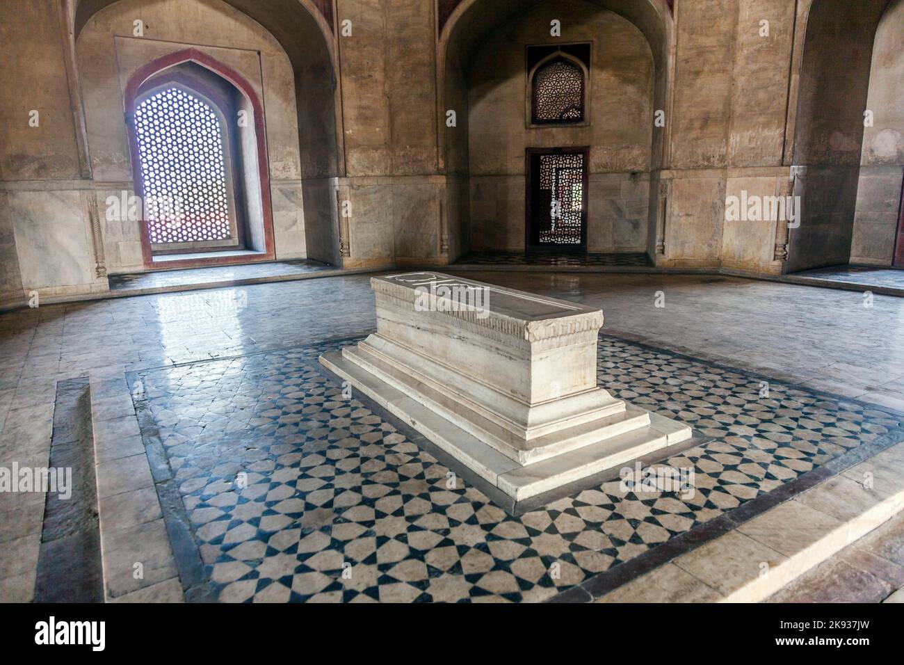 Humayun’s tomb pattern hi-res stock photography and images - Alamy