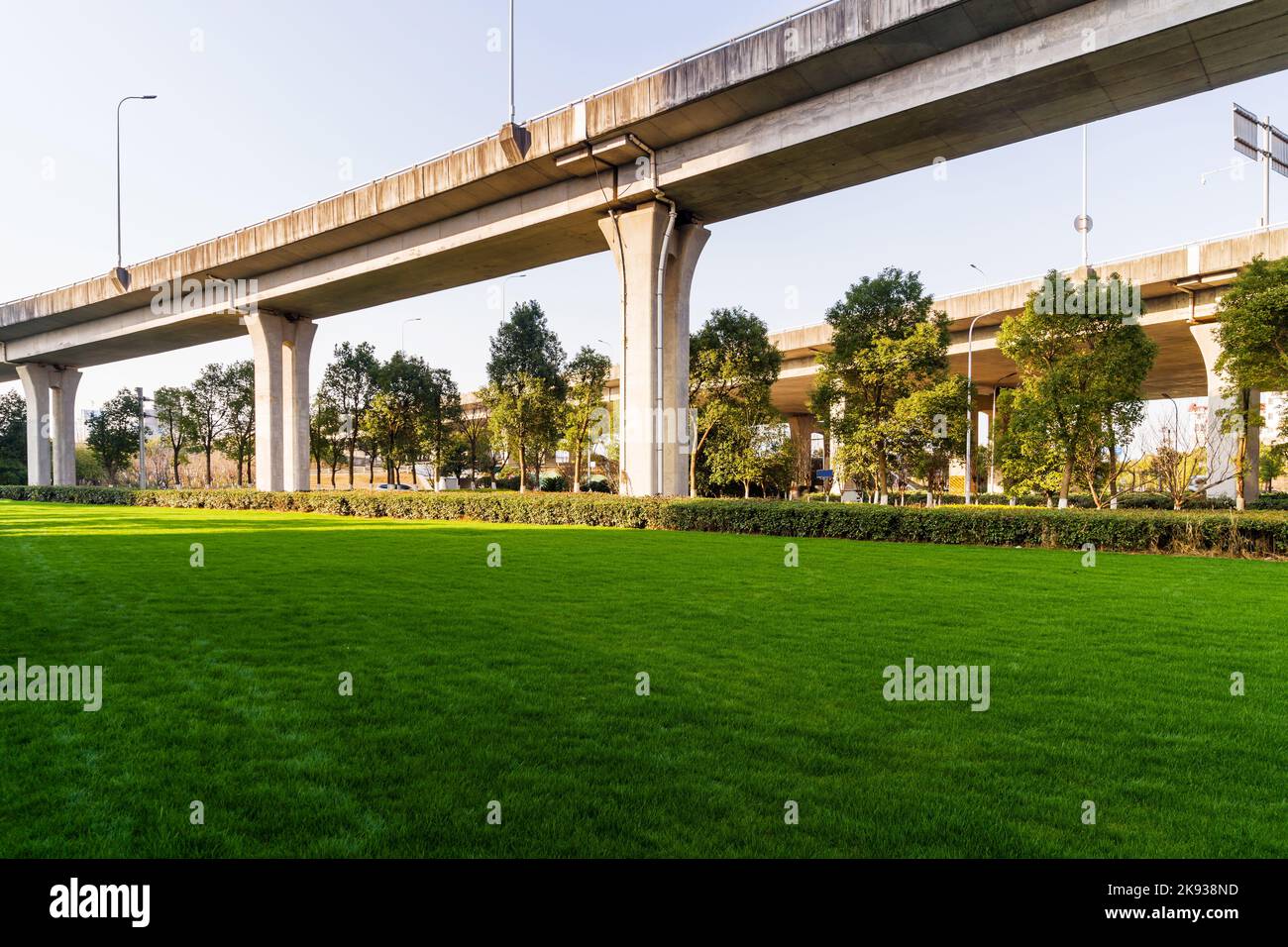 Elevated interchange highway bridge in Dusseldorf Stock Photo - Alamy
