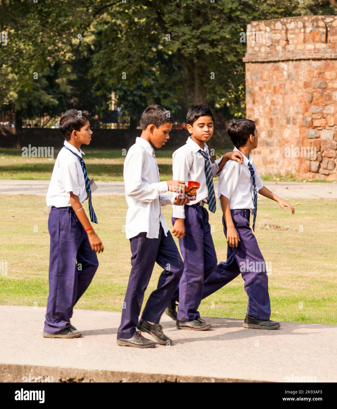 DELHI, INDIA NOV 11, 2011: school class visits Humayuns tomb in Delhi ...