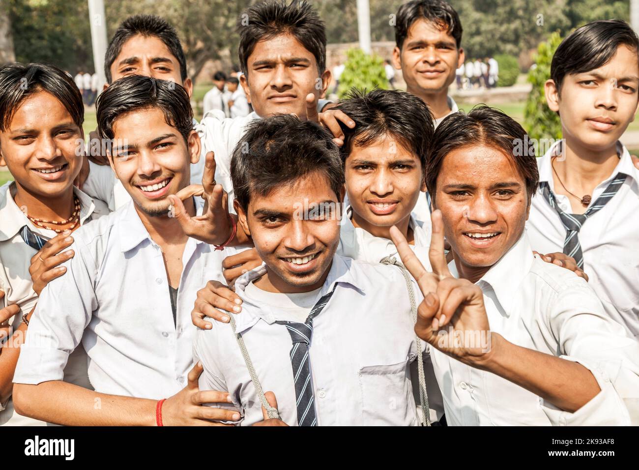DELHI, INDIA NOV 11, 2011: school class visits Humayuns tomb in Delhi ...