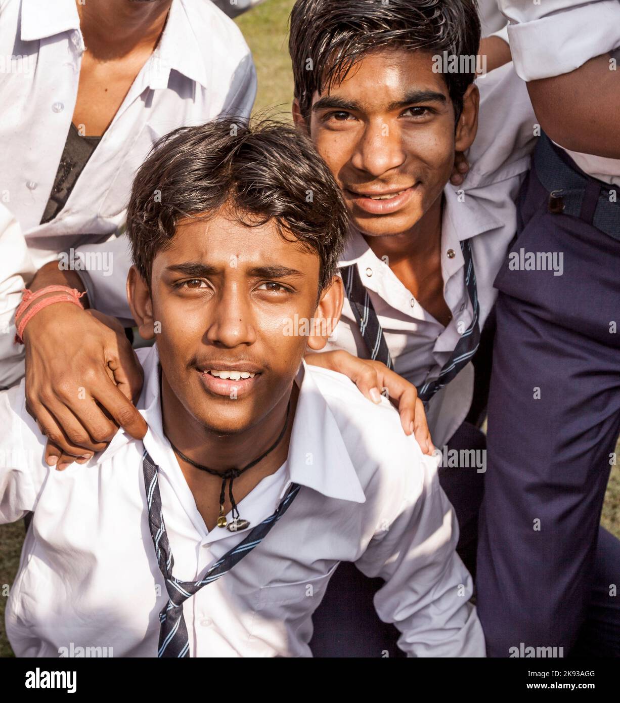 DELHI, INDIA NOV 11, 2011: school class visits Humayuns tomb in Delhi ...
