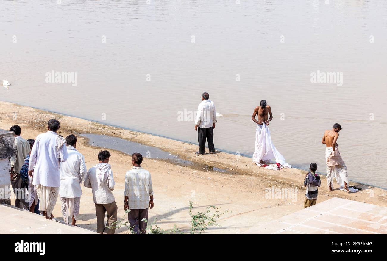 Rajasthan india pilgrims temple people traditional indian hi-res stock ...
