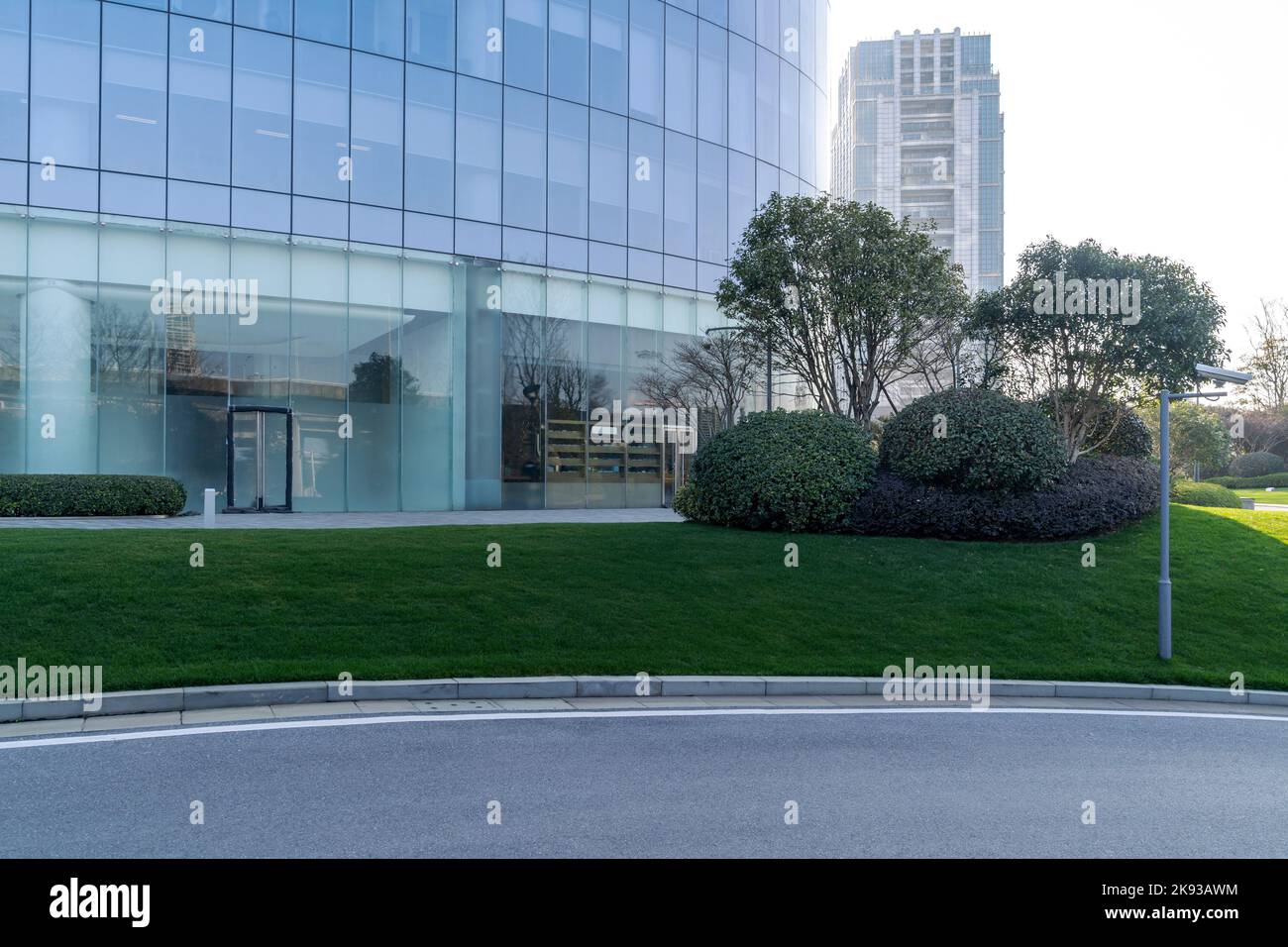 Office building green space , Modern building and lawn Stock Photo - Alamy