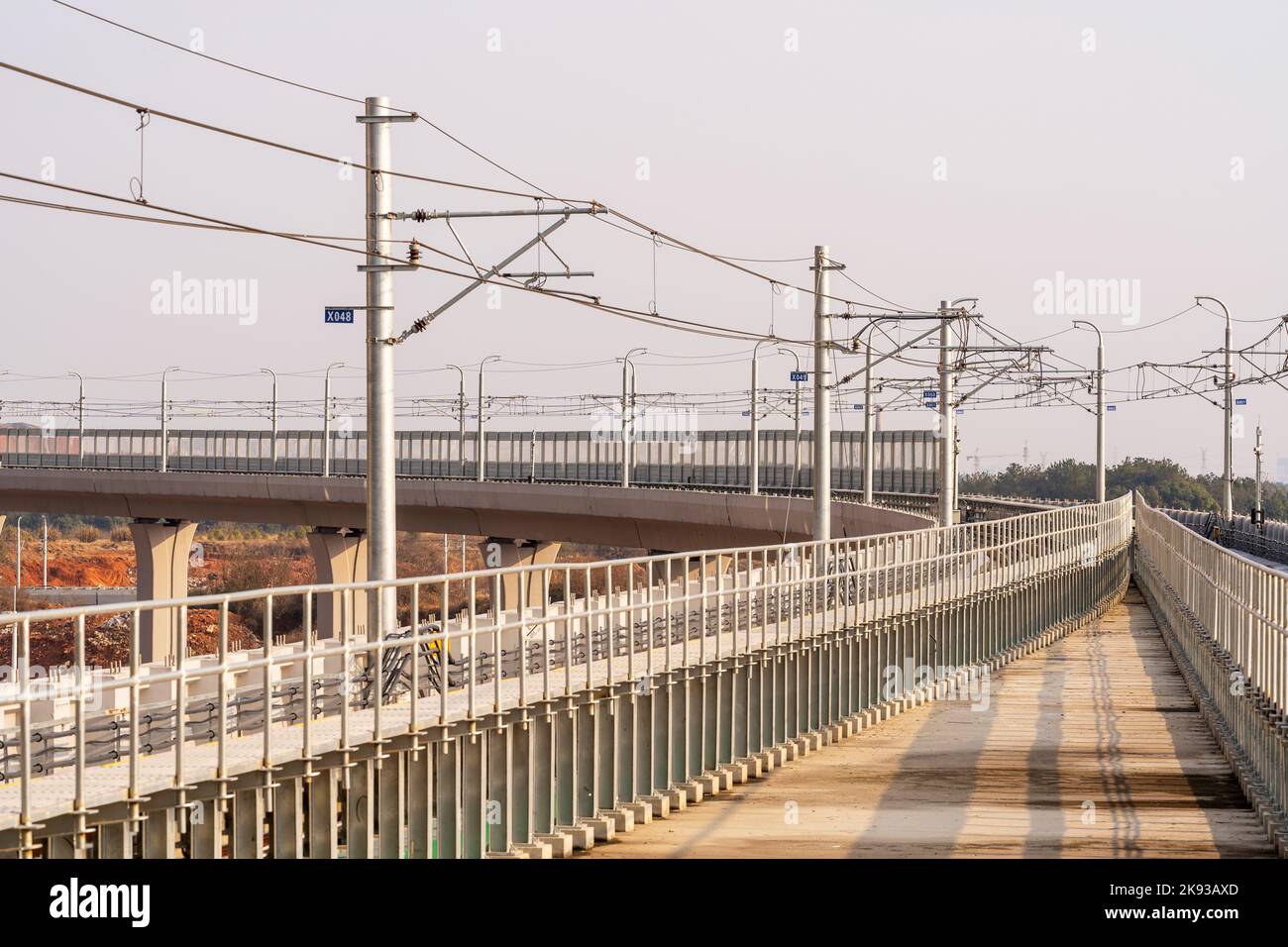 Tokyo yurikamome monorail train hi-res stock photography and images - Alamy