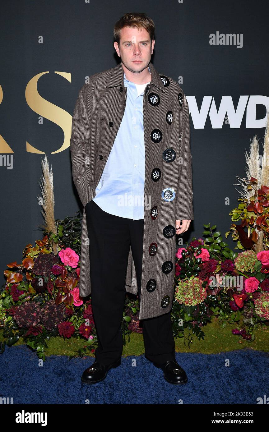 New York, NY, October 25, 2022, Jonathan Anderson attends the 2022 WWD ...