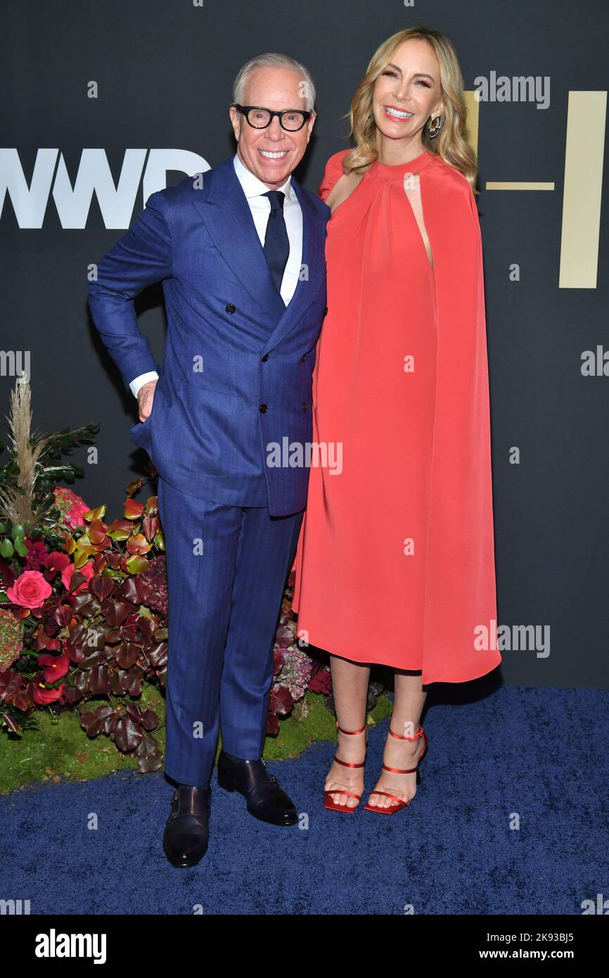 Dee and tommy hilfiger hi-res stock photography and images - Alamy