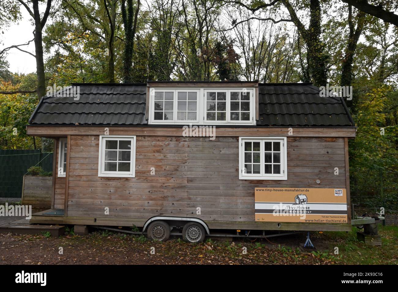Cologne, Germany. 25th Oct, 2022. A Tiny House from the Cologne-based ...