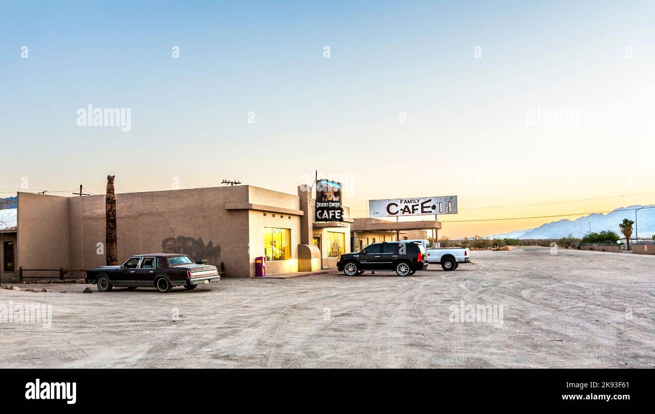 Small village in the desert hi-res stock photography and images - Alamy