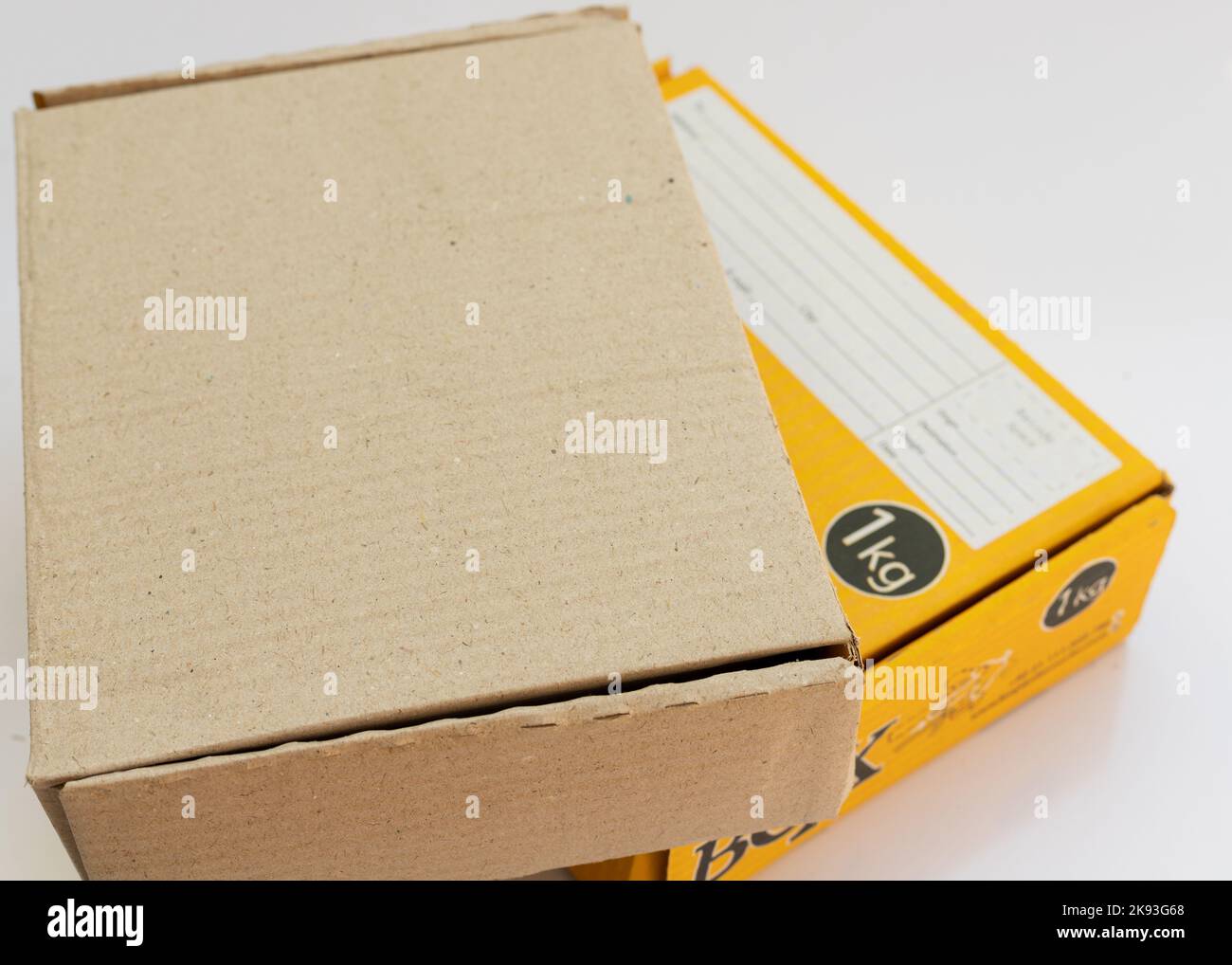 Cargo boxes hi-res stock photography and images - Alamy