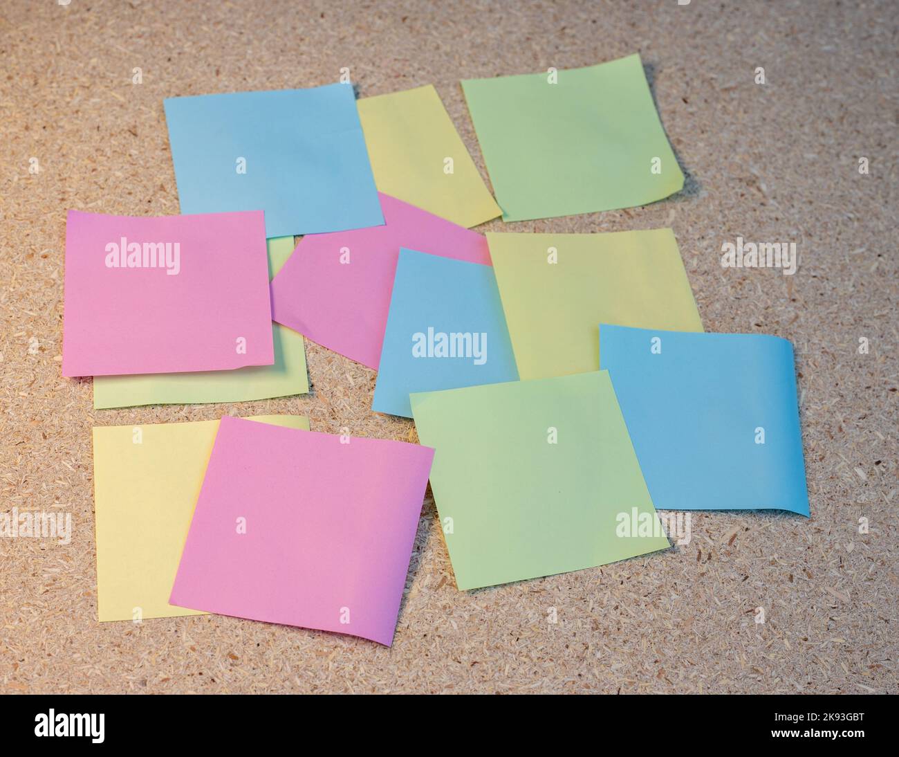 Empty colorful notes on cork board background Stock Photo - Alamy