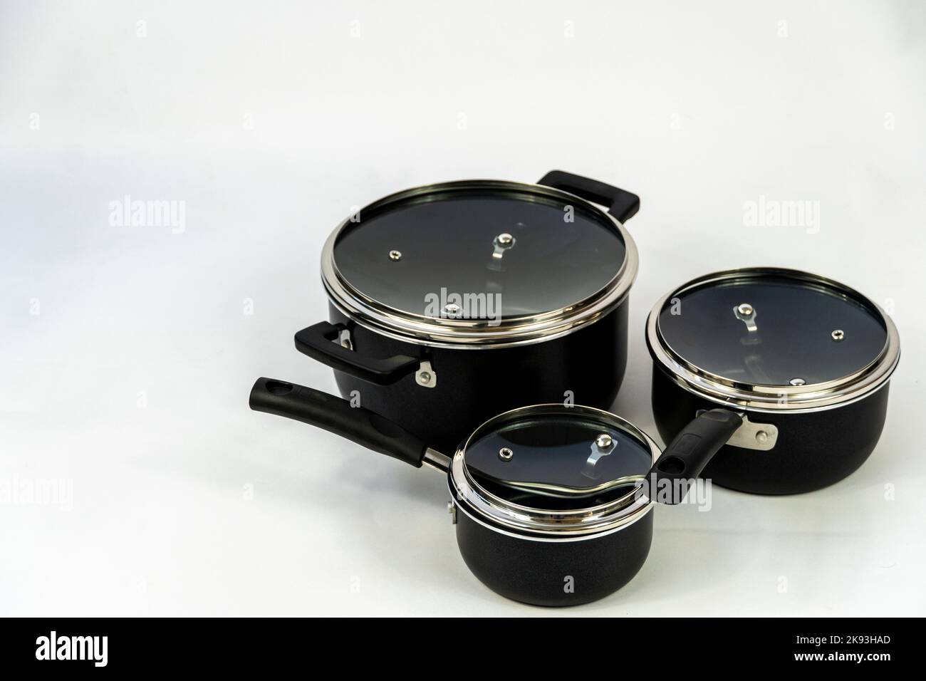 cookware set with white bottom, cookware, metal, black handle, mexico ...