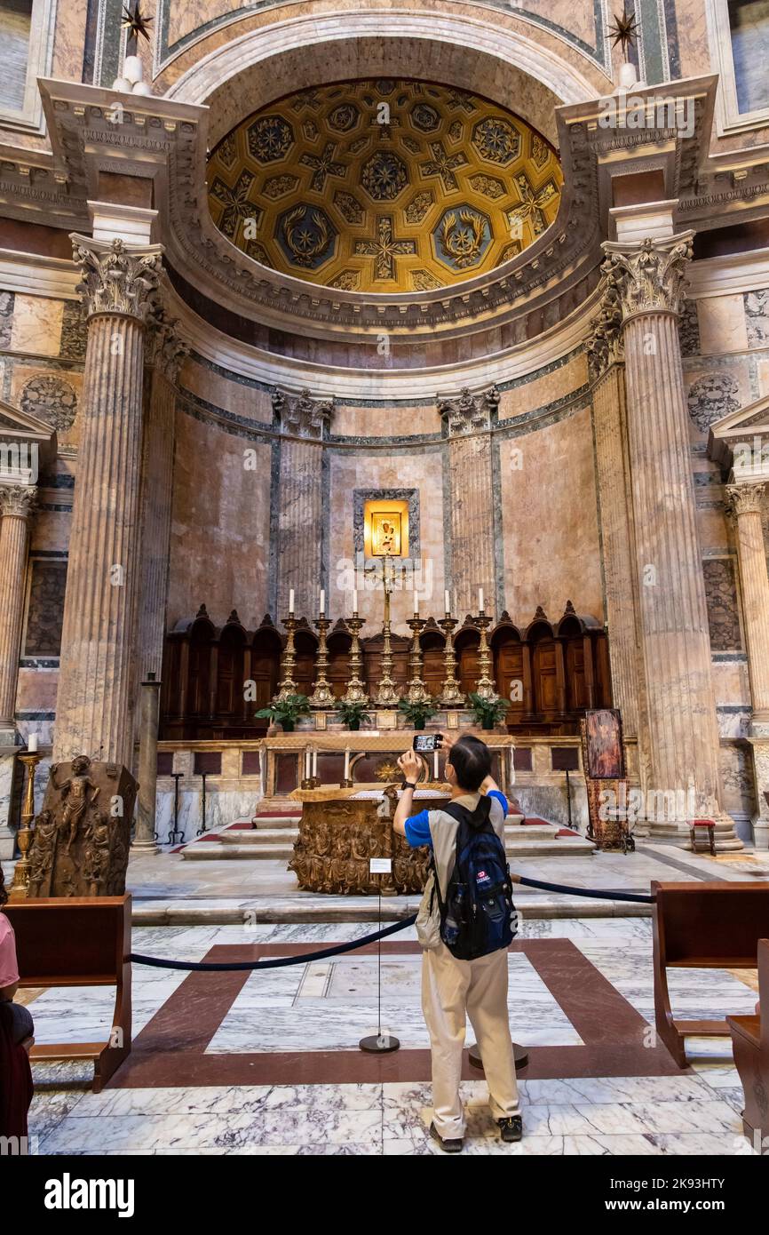 Rome, Italy. 21st Sep, 2022. Tourists take photos inside the Pantheon ...