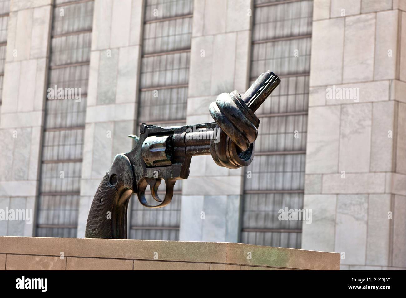 Revolver tied in a knot hi-res stock photography and images - Alamy