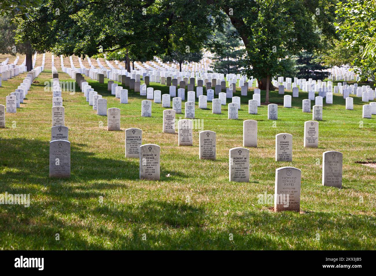 WASHINGTON DC - JUL 15: Gravestones on Arlington National Cemetery on ...