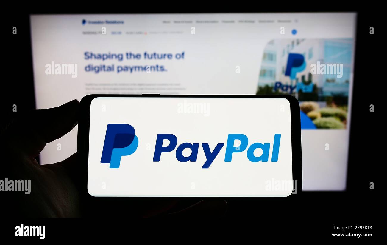 Paypal logo hi-res stock photography and images - Alamy