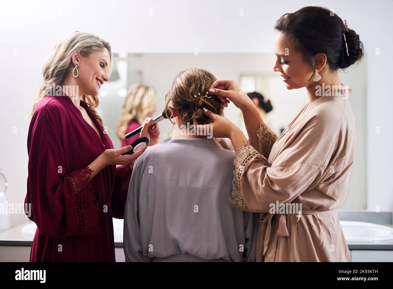 Young brides hi-res stock photography and images - Alamy