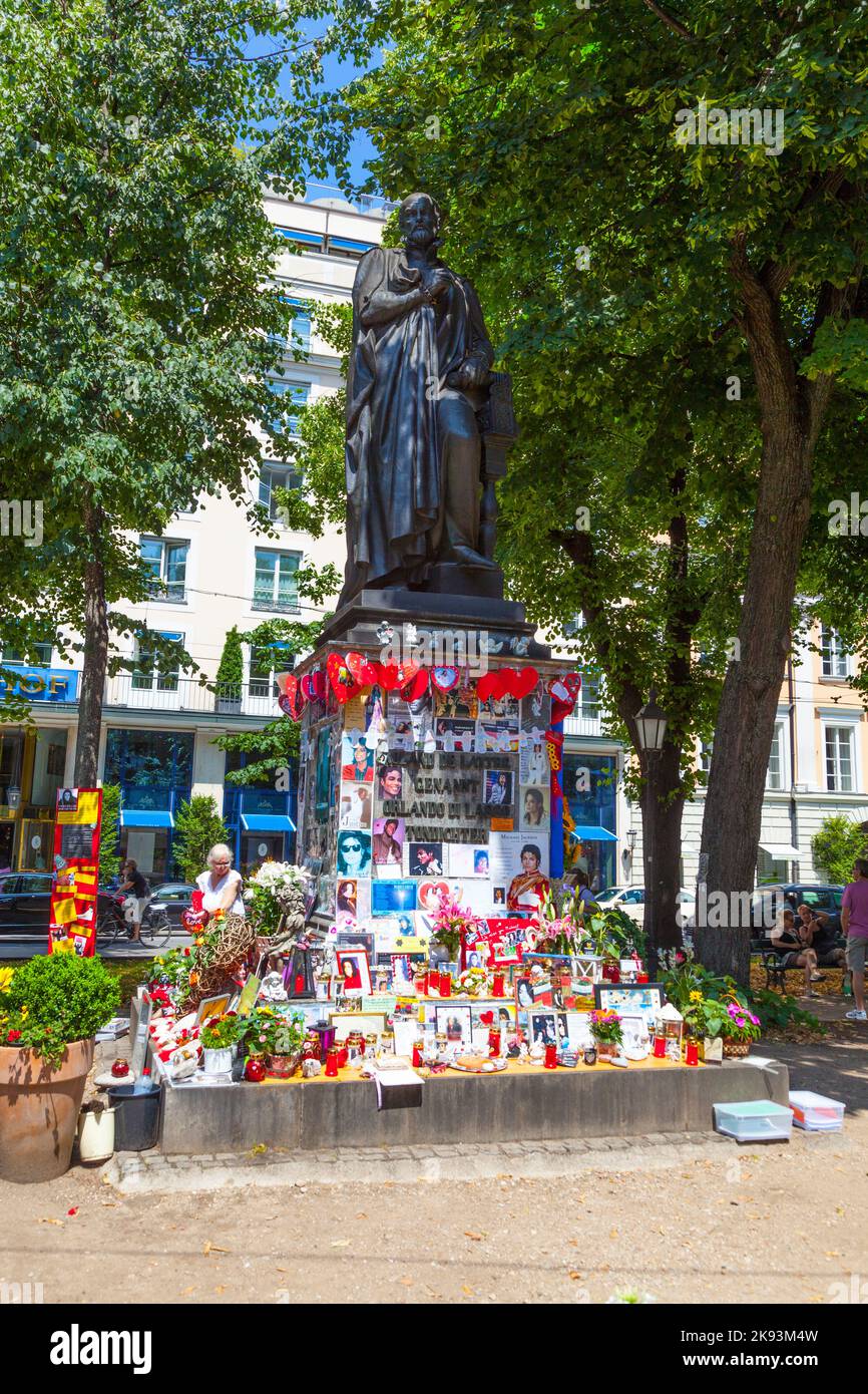 MUNICH, GERMANY - JULY 09 : people remember Michael Jackson with post ...