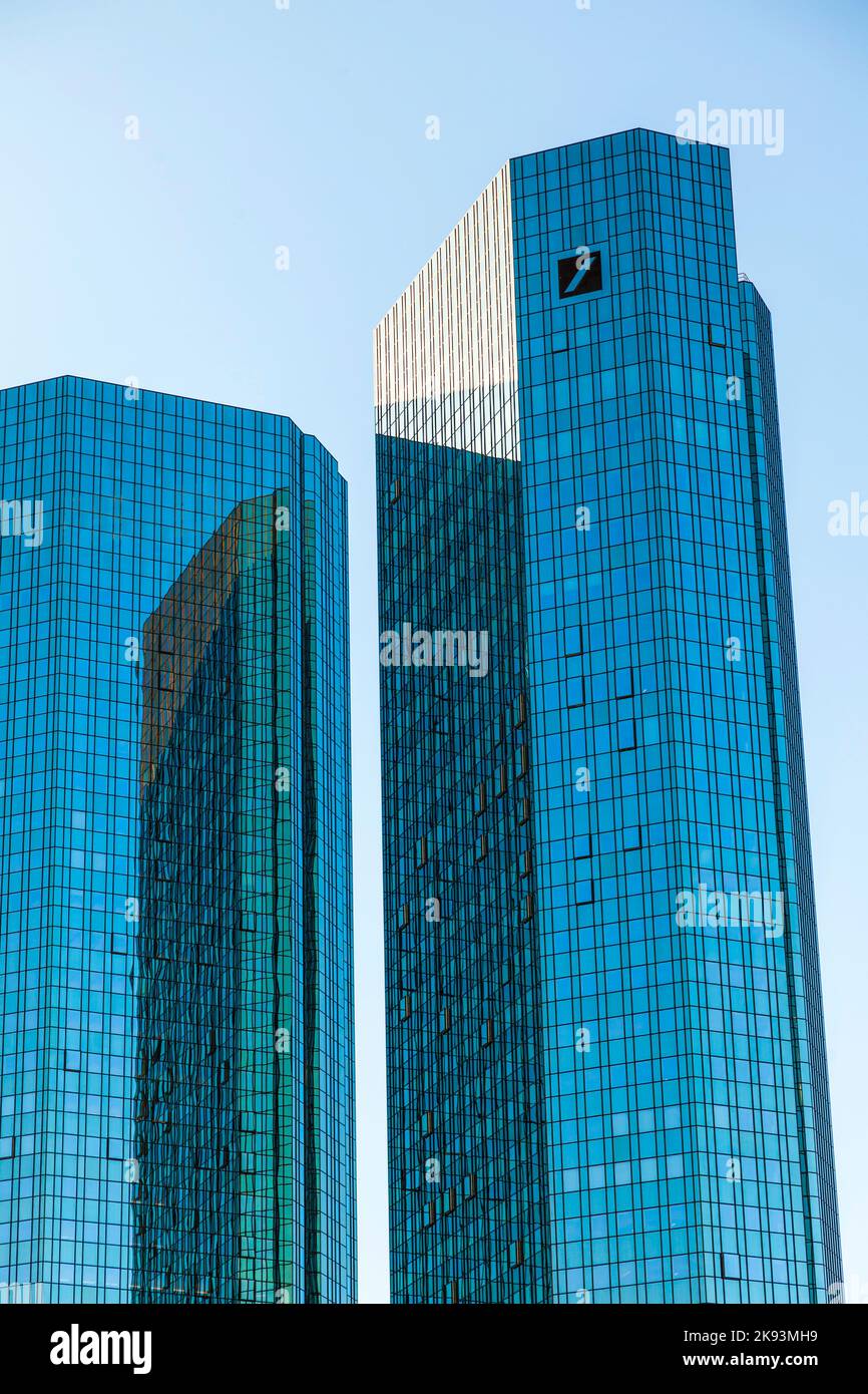 View 30 meter tall hi-res stock photography and images - Alamy