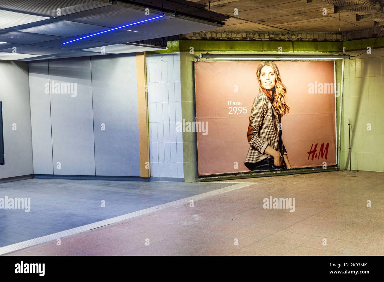 FRANKFURT, GERMANY - OCT 1: empty Metro Station Taunusanlage on Oct 1 ...