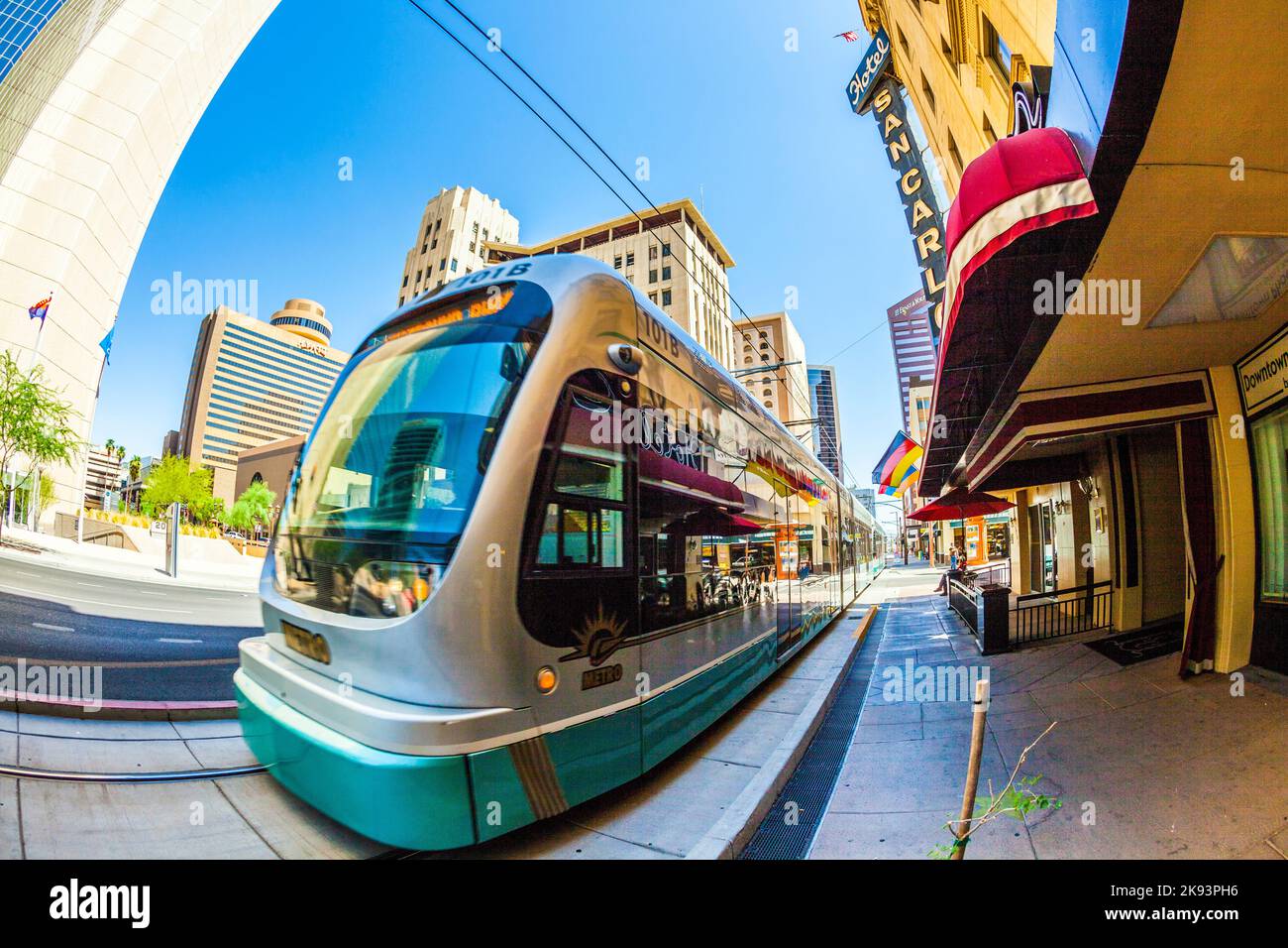 PHOENIX - JUNE 14: perspective of skyscrapers corner San Carlos Monroe ...