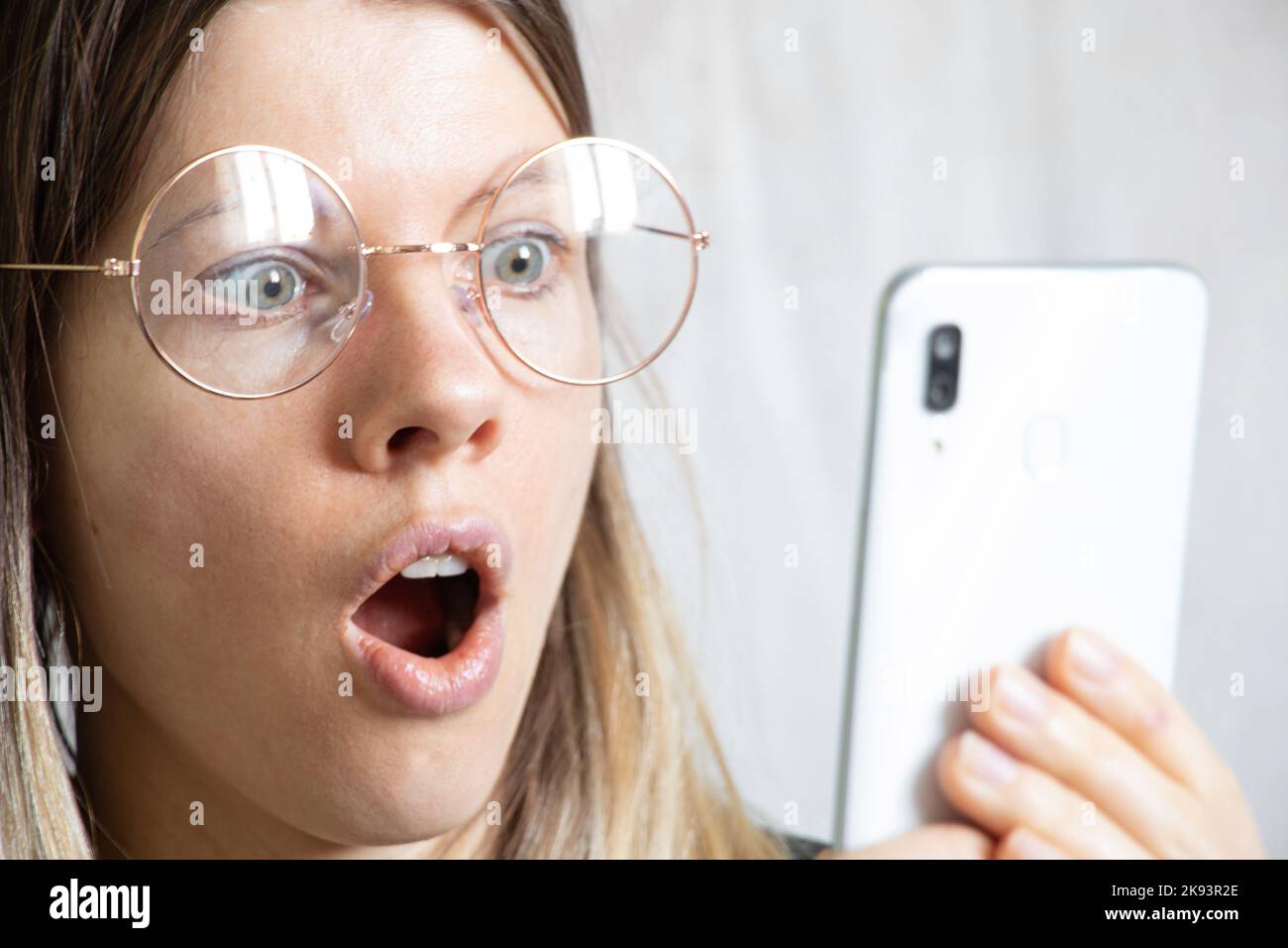 Surprise face hi-res stock photography and images - Alamy