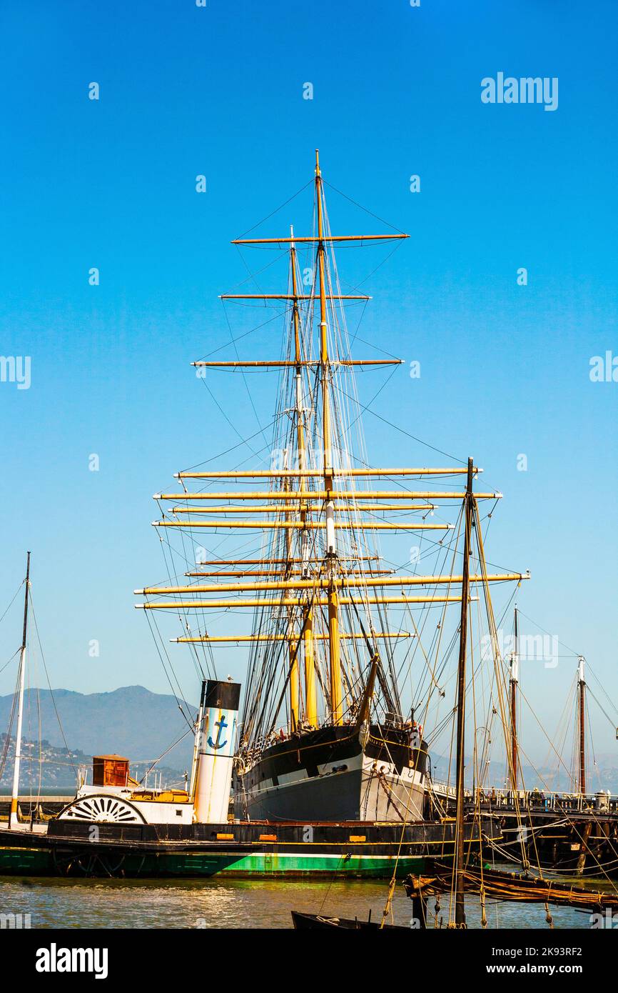 SAN FRANCISCO - JUNE 20, 2012: Vintage 1886 sailing ship, Balclutha and ...
