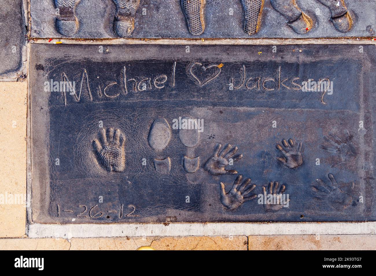 LOS ANGELES - JUNE 26: handprint of Michael Jackson in Hollywood on ...