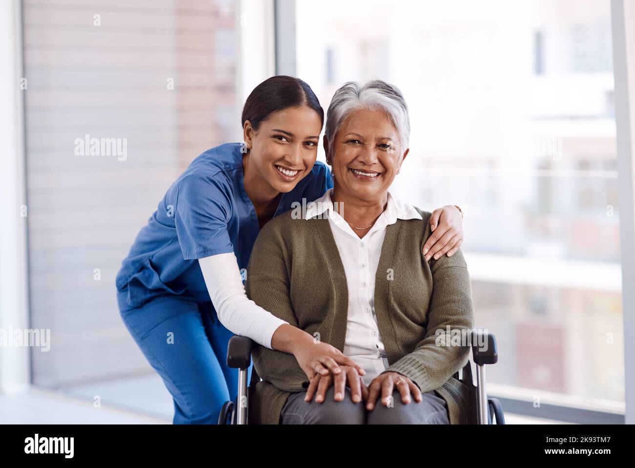 Hospital nurse compassion hi-res stock photography and images - Alamy