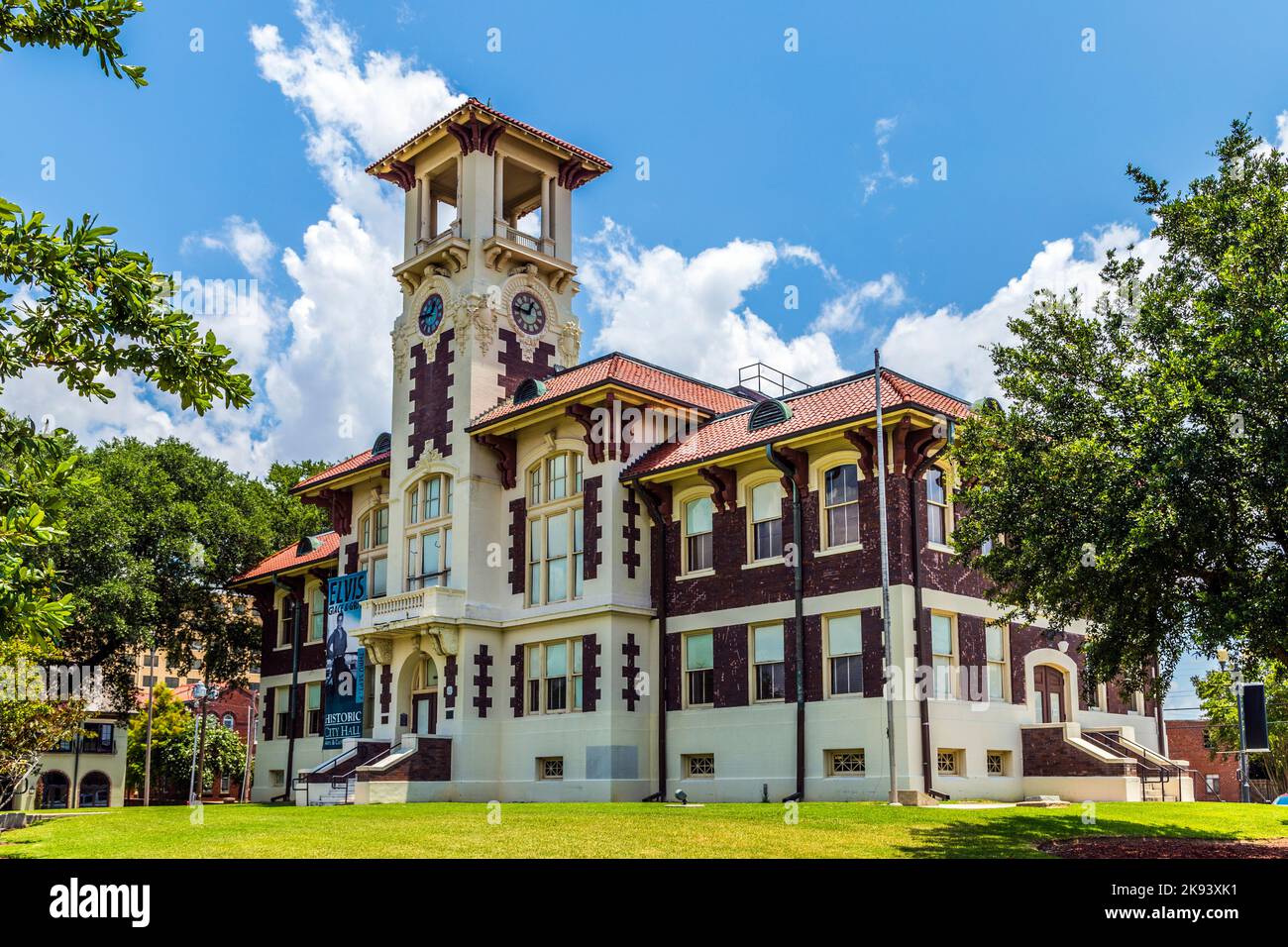 Lake Charles Usa August 9 Visit Famous Historic City Hall On August
