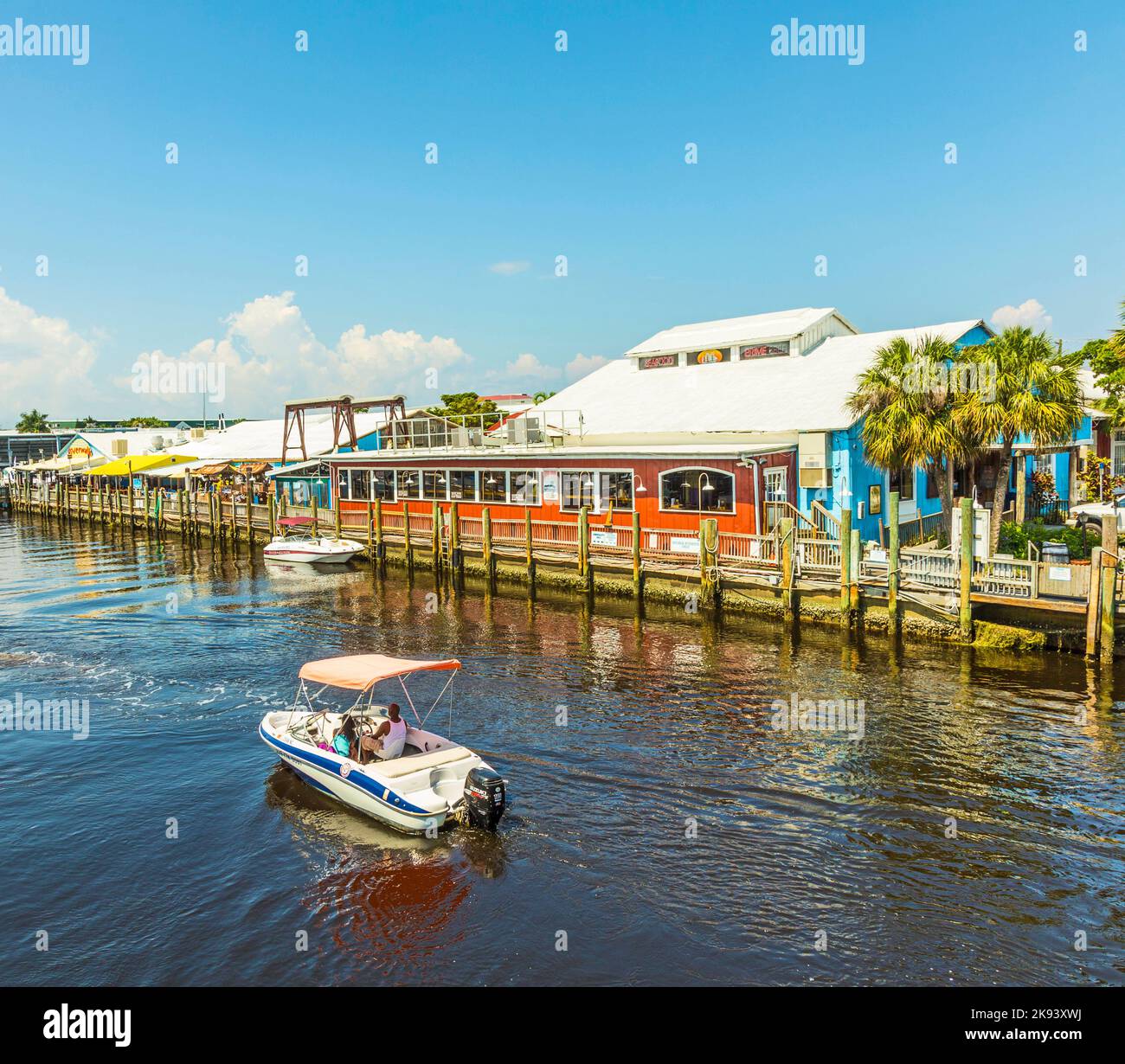 NAPLES, USA - JULY 27: panoramic view with old docks to Naples Bay on ...