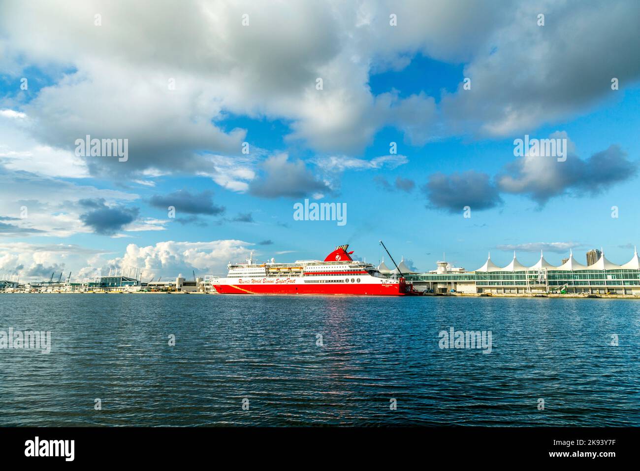 MIAMI, USA - AUGUST 7: Cruise ship Resorts world bimini super fast at ...