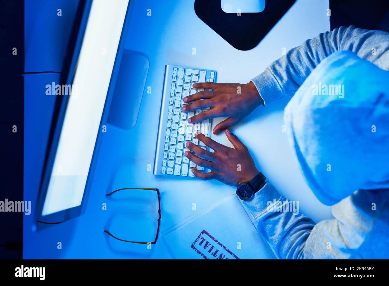 Hacker code hi-res stock photography and images - Alamy