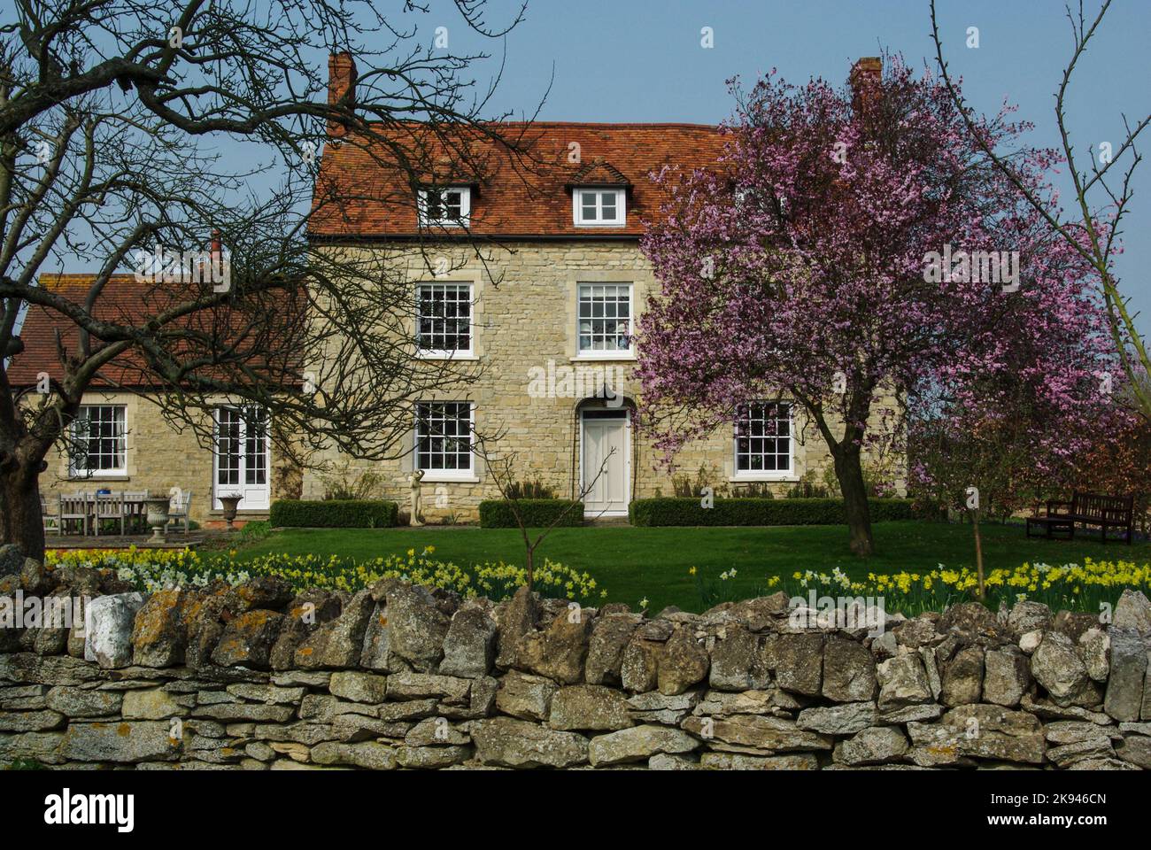 Farmhouse in the village of Sherington, Bedfordshire, UK Stock Photo ...